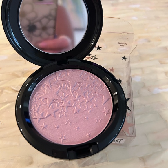MAC Cosmetics | Makeup | Mac Cosmetics Pink Highlighter With Satin ...